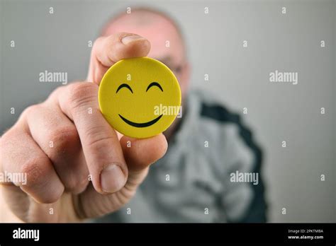 Smiley Emoji Smiley Emoji Emoticon Discover Share Gifs Off