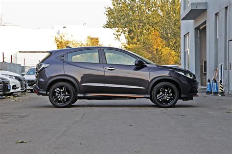【缤智15l Cvt 幻夜·先锋版正侧车头向右水平图片 汽车图片大全】 易车