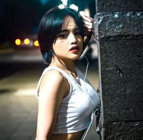 Potret Terbaru Jeje TikTok Cantik Dan Mungil Mirip Fuji Sering Viral Jadi Model Photoshot