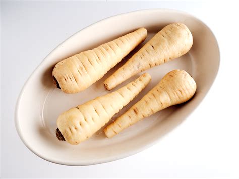Parsnips 500g Bitterne Box Co