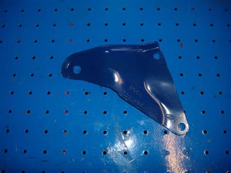 Buy 70 73 Ford 351c Alternator Bracket In Houston Texas Us For Us 35 00