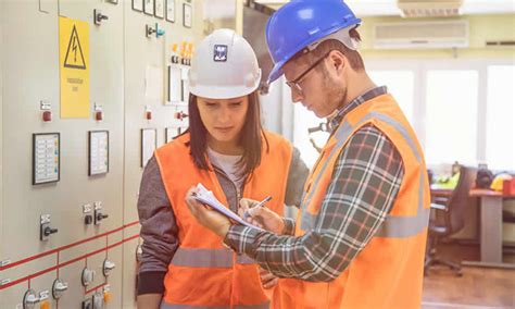 Creg Aclara Reglas Para Actualización Y Valoración De Garantías En Proyectos Eléctricos Tras