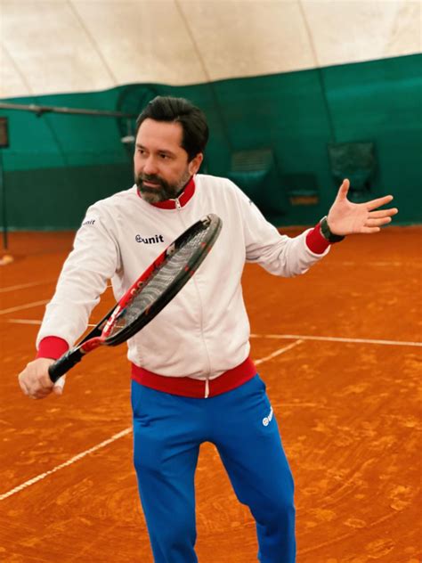 Novak Je Veličina Koja Pokreće Srbiju Teniski Trener Dejan Kojić Za 24sedam Priča O Đokoviću