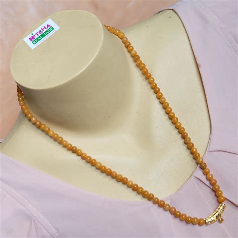 สร้อยคอห้อยพระลูกปัดหยกแท้ สีน้ำผึ้ง ขนาด 4 5 มิล ยาว 24 นิ้ว หยกแท้