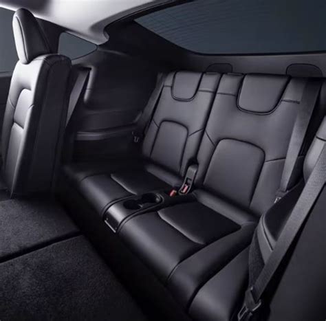 Tesla Lowers Price Of 3 Row Model Y By 1000