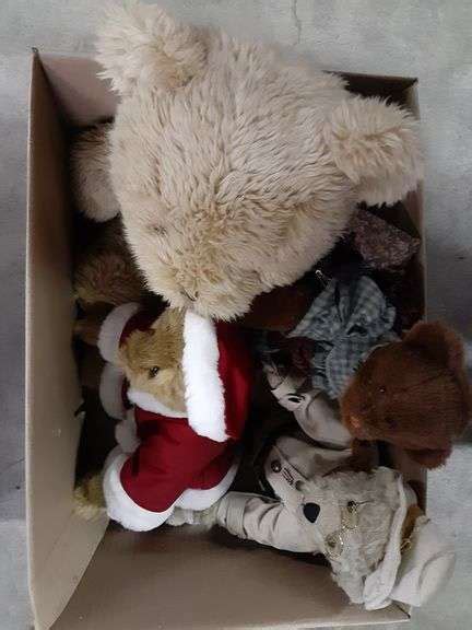 Assorted Teddy Bears Delaware Auction Center