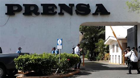 La Prensa De Nicaragua Denuncia La Confiscación De Sus Bienes Y Edificio