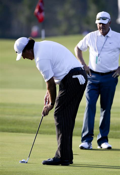 Mickelson Taking A Risk With New Putting Grip At Us Open New York Post