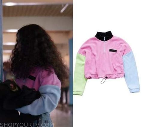 Julie And The Phantoms Fashion Clothes Style Outfits And Wardrobe