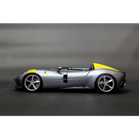 全新現貨 Maisto 118 模型車 Ferrari Monza Sp1 蝦皮購物