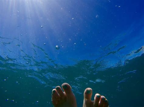 3 Amazing Tips For Underwater Maternity Shoots Camera Photograph