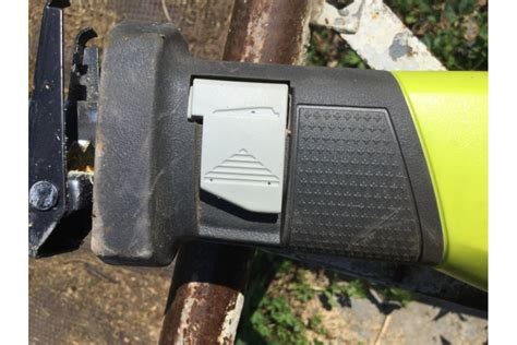 Аккумуляторная сабельная пила Ryobi ONE+ RRS1801M 5133001162 - выгодная ...
