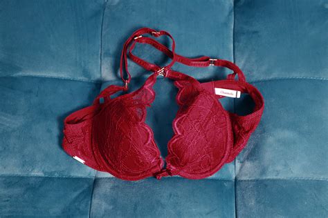 Rote Dessous An Silvester Eine Lingereuse Odyssee