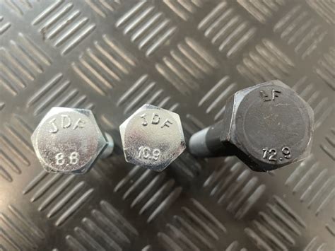 Bolt Hardness Markings