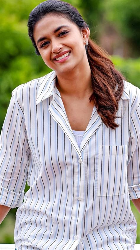Keerthy Suresh Female Portrait Beautiful Face Images Actress Hot
