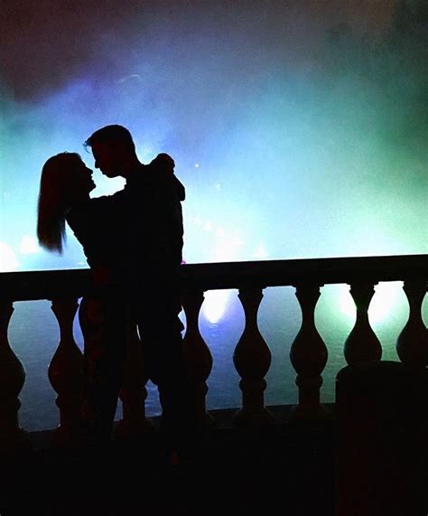 Pin By Claire Bowen On Lover Human Silhouette Silhouette Human