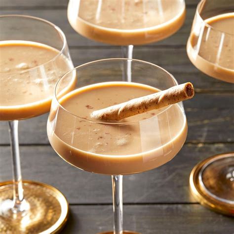 Brandy Alexander Cocktail Recipe