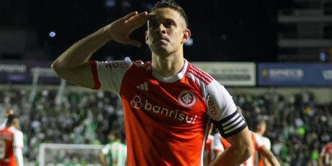 Rafael Santos Borré Gol En Brasileirão Juventude Vs Internacional