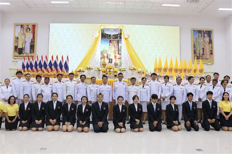 คณะวิศวกรรมศาสตร์และเทคโนโลยีอุตสาหกรรม นำโดย ดร สรายุทธ ฐิตะภาส คณบดี นำบุคลากรคณะเข้าร่วม