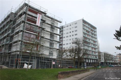 Quartier de Hauteville à Lisieux Calvados Habitat rénove ses vieux