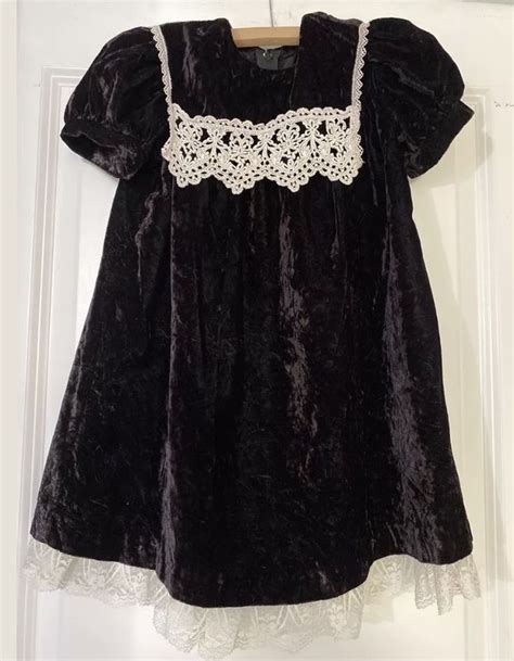 Pin De 𝕻𝖊𝖞𝖙𝖔𝖓 𝕶𝖆𝖙𝖍𝖗𝖞𝖓 En Fashion Inspoੈ🕸‧₊˚ Ropa Moda Vestidos