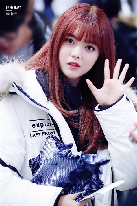 171128 Weki Meki Suyeon At Gimpo Airport Kpopping
