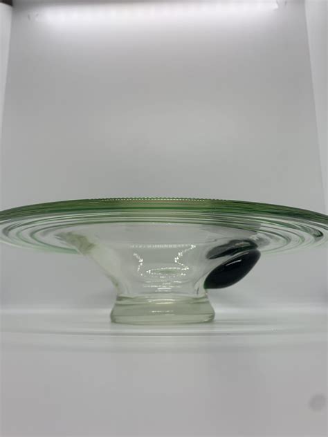 Clear Glass Fruit Bowl With Threaded Green Glass Highlight 24cm