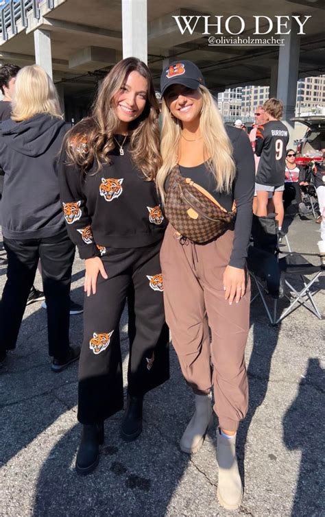 Burrows Girl Got Her Own Drip Rbengals