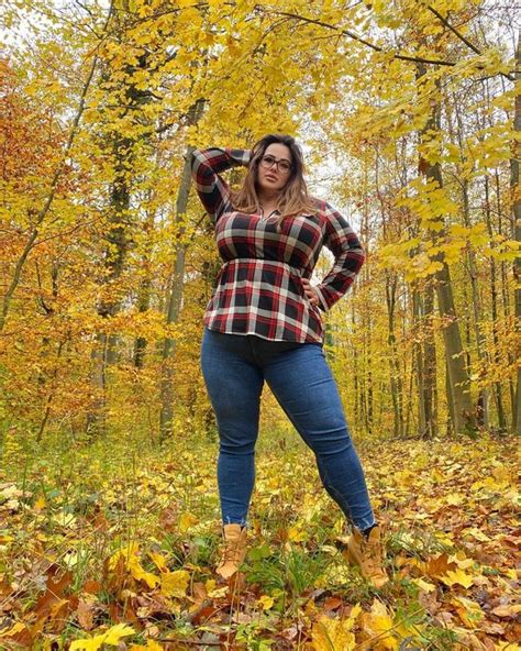 Lisa Noar Height Weight Bio Wiki Age Photo Instagram