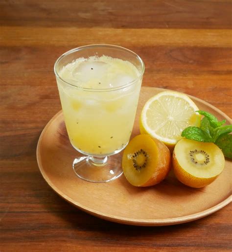 ミキサーを使わずすぐできる！熱中症対策に簡単「塩キウイドリンク」 朝時間jp