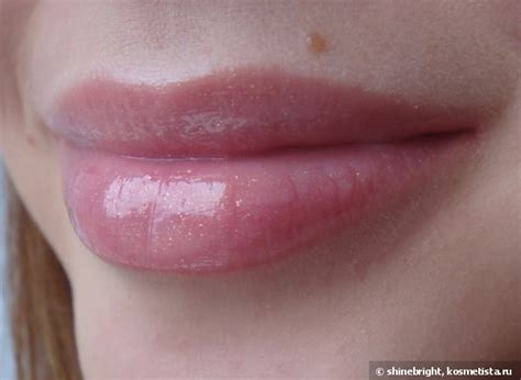 Блеск для губ Revlon Super Lustrous Lip Gloss в оттенках 205, 210, 215 ...