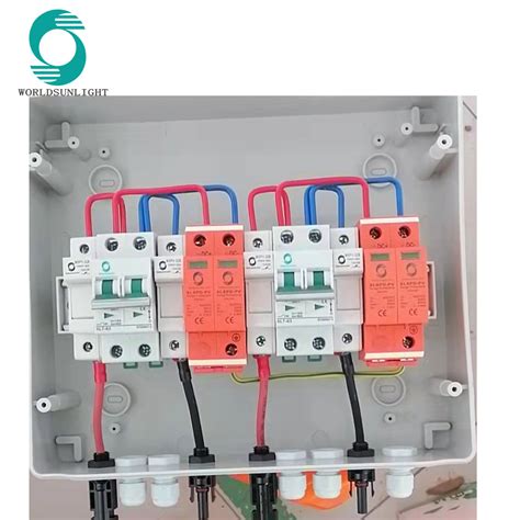 Solar System Dc Pv Combiner Box 2 Strings 2 Input 2 Output 500v
