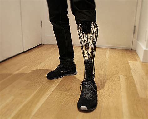Exo Prosthetic Leg la prótesis impresa en 3D de William Root Experimenta