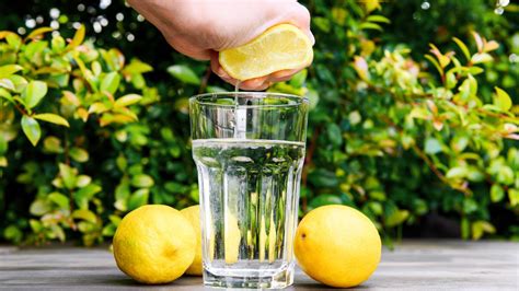 Is Lemon Water Good For Hyperthyroidism Expert Answer