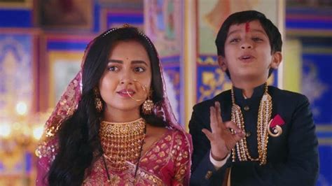 Pehredaar Piya Ki Smriti Irani Asked To Ban Show After Suhagraat