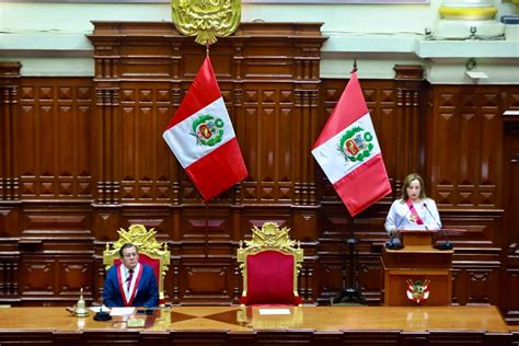 Mensaje a la Nación 2024 Dina Boluarte anunció la adjudicación de 17