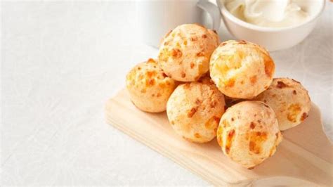 Συνταγή για τυροψωμάκια