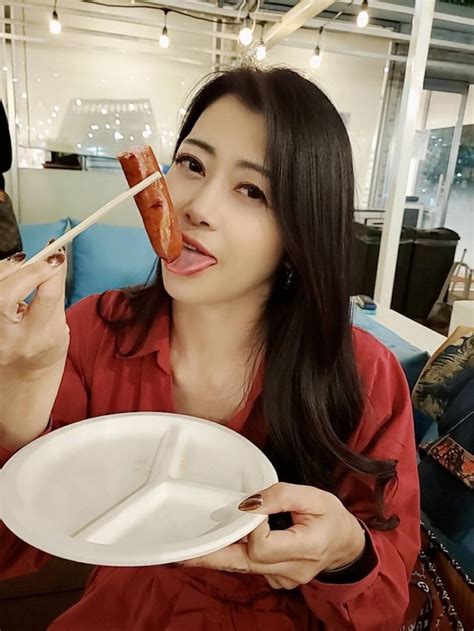 Alphawhitemale Bwc Worship Asian Cutie Asian Babes Asian Bj Asian