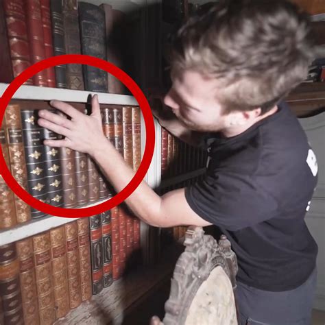 Exploring A Home That Has Been Abandoned For 45 Years Exploring A