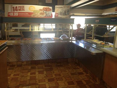 The All You Can Eat Kfc Buffet Business Insider