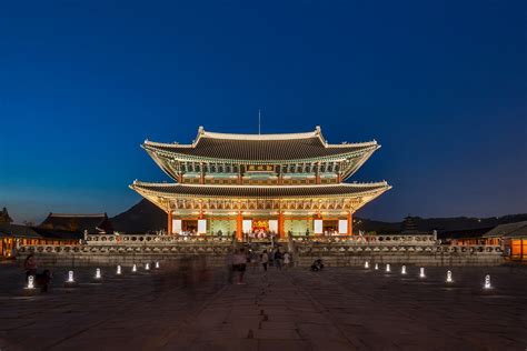 우리나라의 아름다운 문화유산인 경복궁