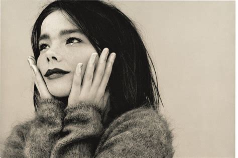 Trajetória de Bjork é mostrada no documentário Inside Bjork Urge