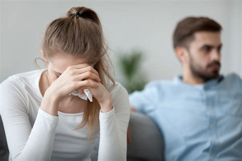 Internet Backs Man For Telling Wife Shes Jealous Of His Best Friends