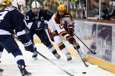 Minnesota Hockey Gophers Three Game Win Streak Ends With 4 2 Loss To