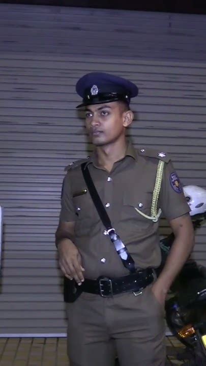 පොඩි කොල්ලෙක් උනාට😍 ලොකු යක්කුත් එක්ක හැප්පිලා තමයි කොටහේන පොලිසියට ආවේ Youtube