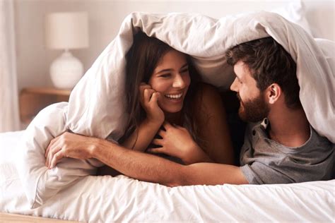 13 Powerful Phrases That Make Your Partner Feel Loved Forgetting