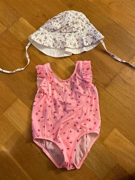 Badekleid Gr und Hut für Baby Mädchen Kaufen auf Ricardo