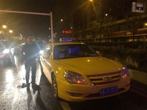 喝完酒不開車，在車裡睡覺會被警察抓嗎？做好這幾點就沒問題！ 每日頭條