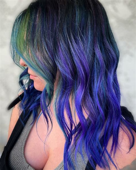 37 Best Peacock Hair Color Highlights To Try Now