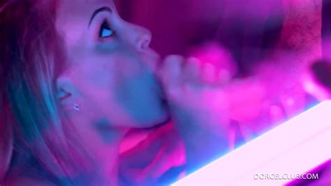 Tiffany Leiddi Quítate La Ropa Eporner